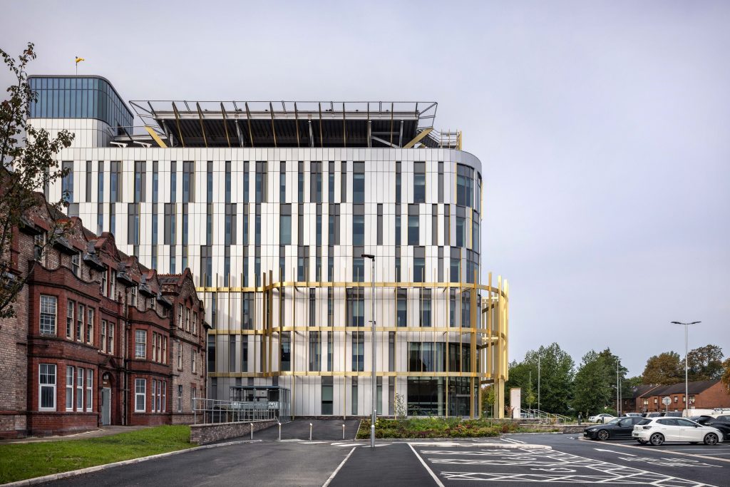 GMMTH, Salford Royal - Day Architectural Ltd